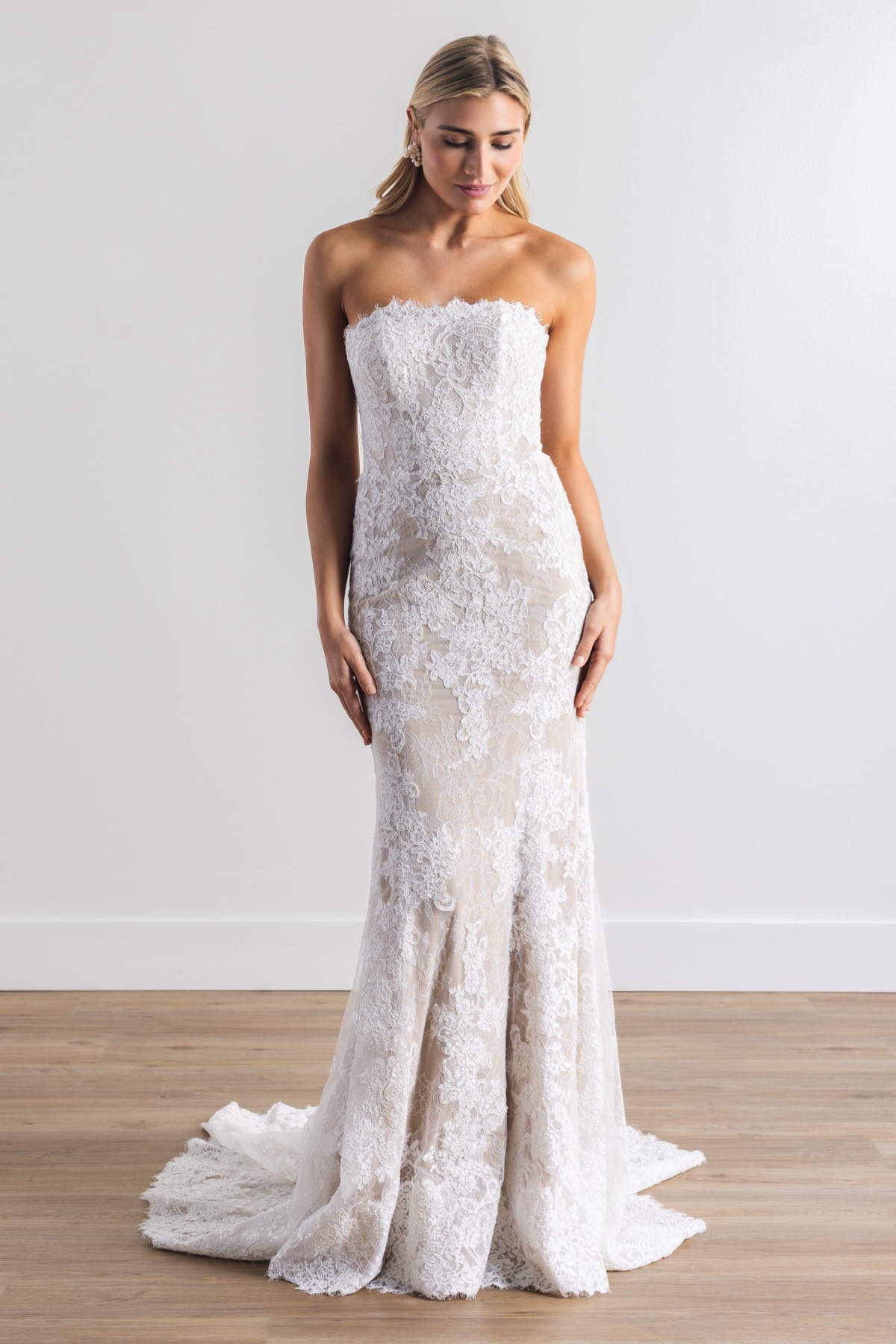 Edwina 12116 | Locket Brides | Locket