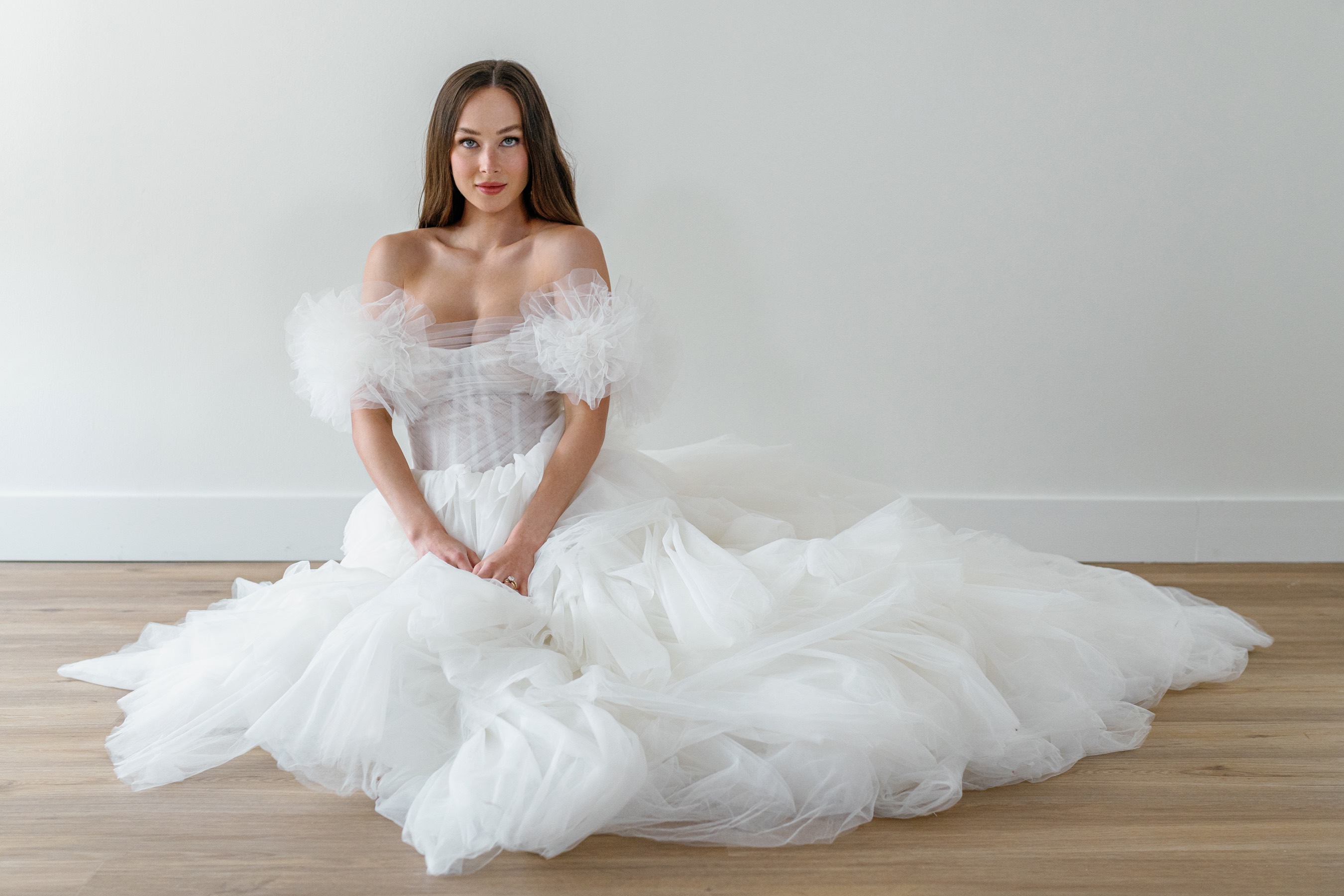 Byrd with Puffs 12641 | Wtoo Brides | Wtoo Byrd with Puffs 12641 | Wtoo Brides | Wtoo