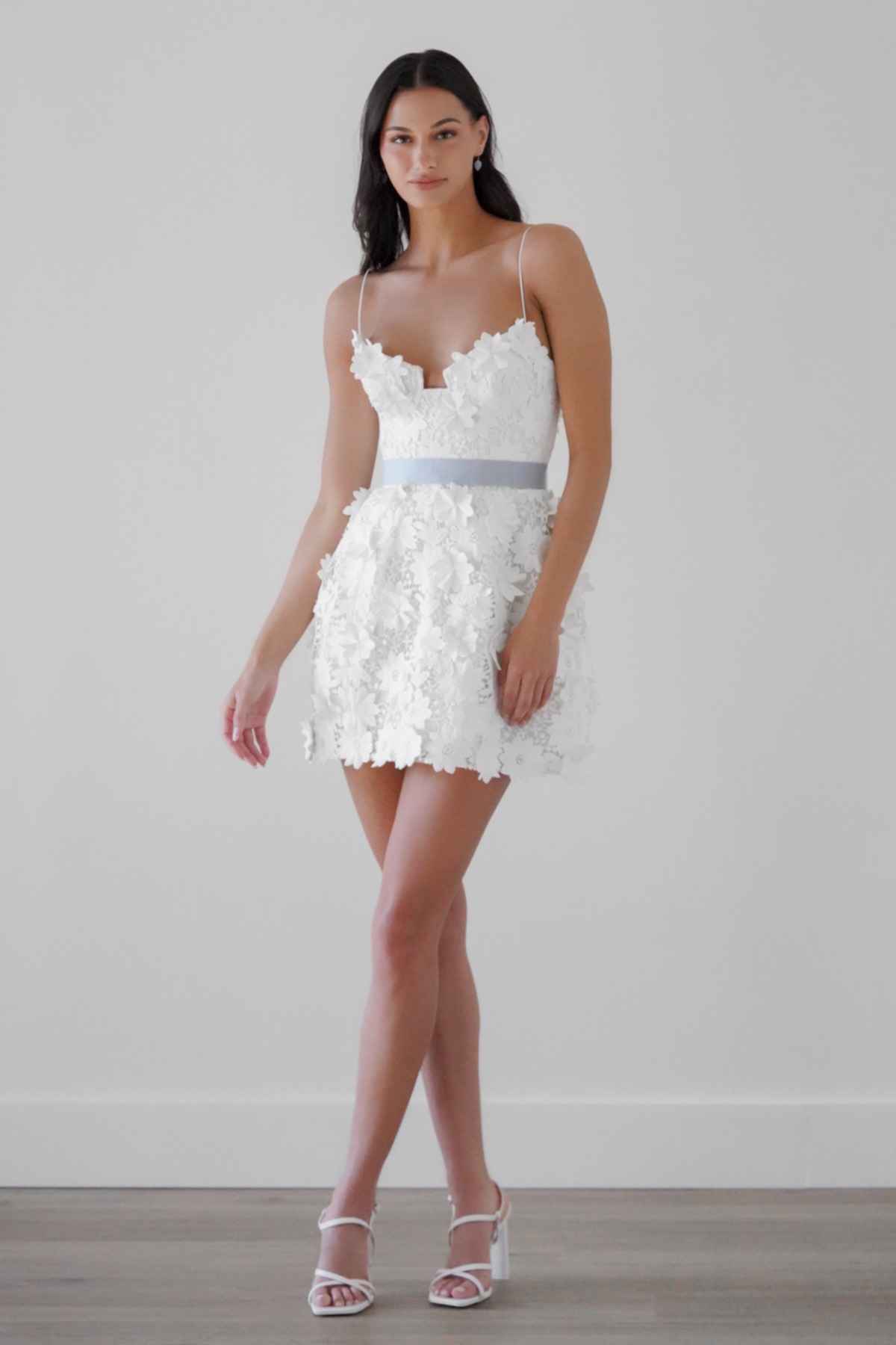 Violeta 37403 | By Watters | By Watters.