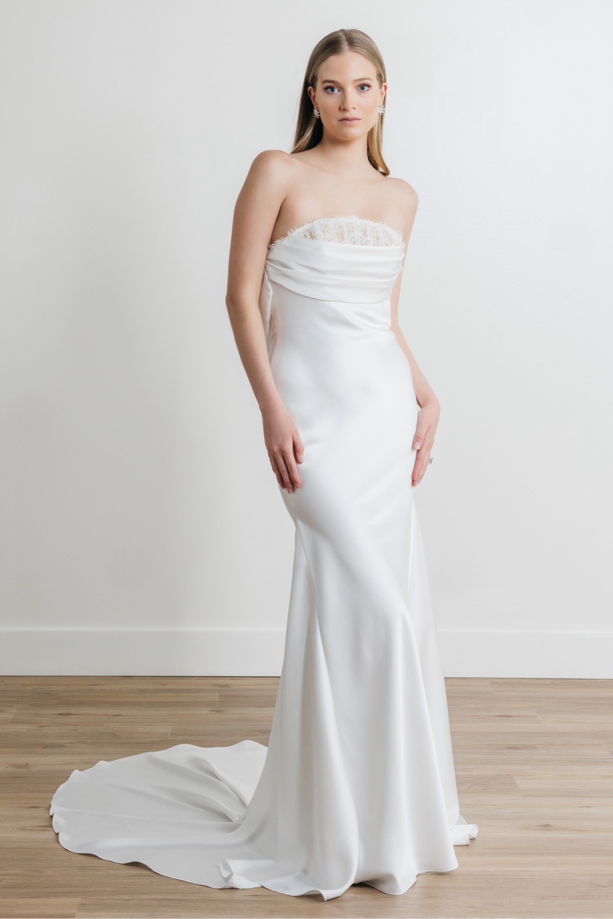 Eowyn 68407B | Watters Brides | Watters