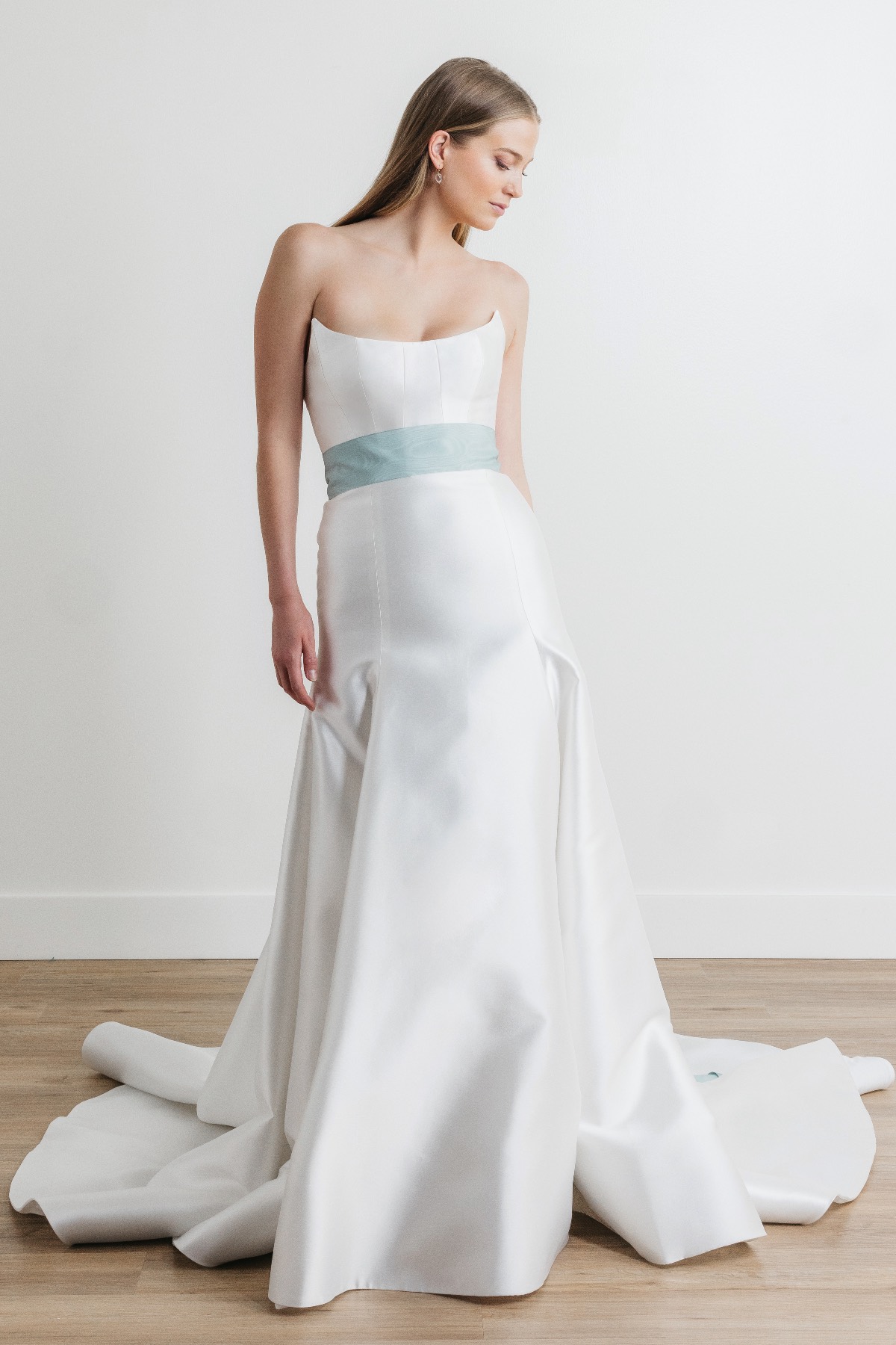 Rhiannon 68408B | Watters Brides | Watters